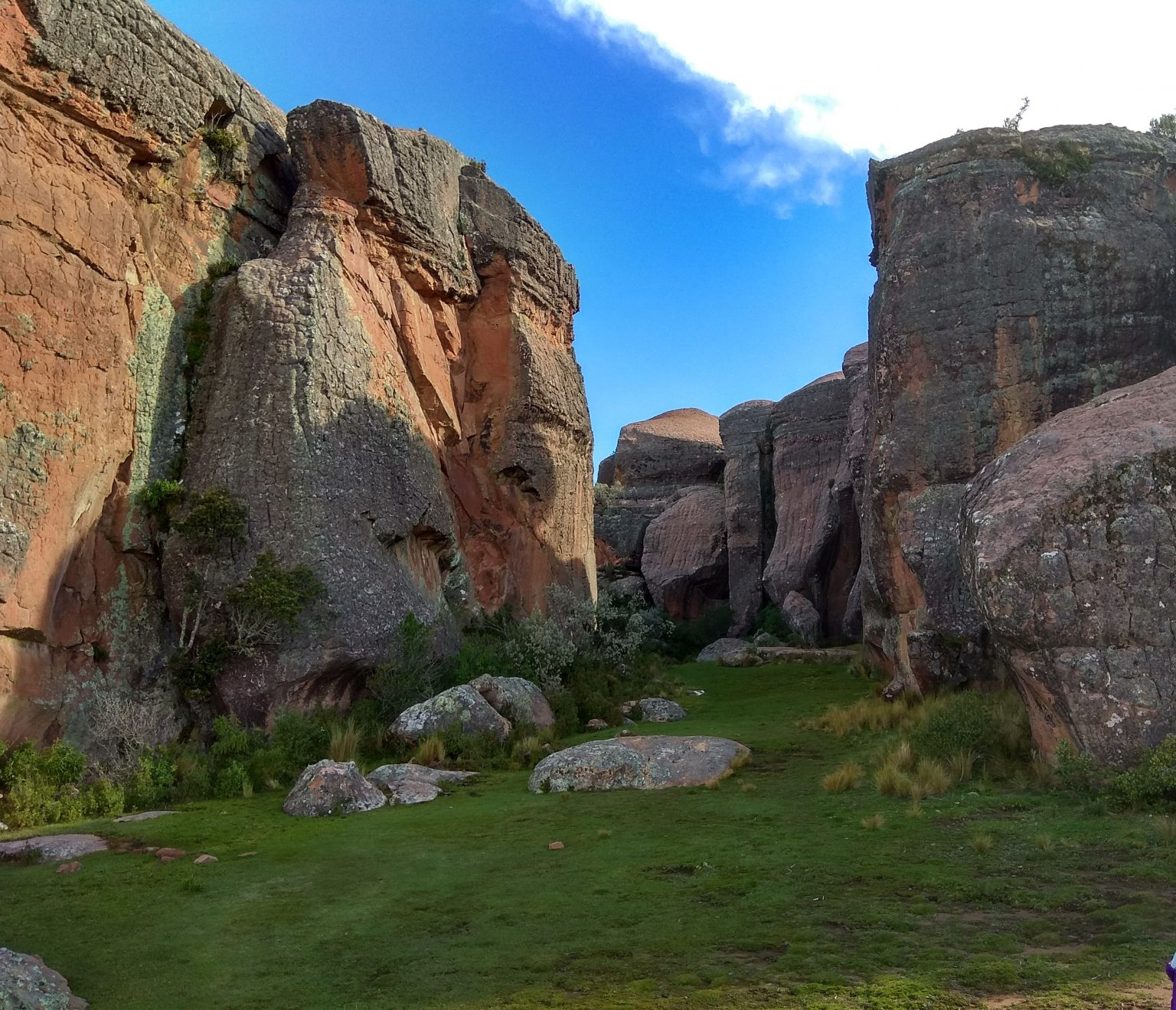 Parque de dinosaurios de Toro Toro, Bolivia - Infórmate 360